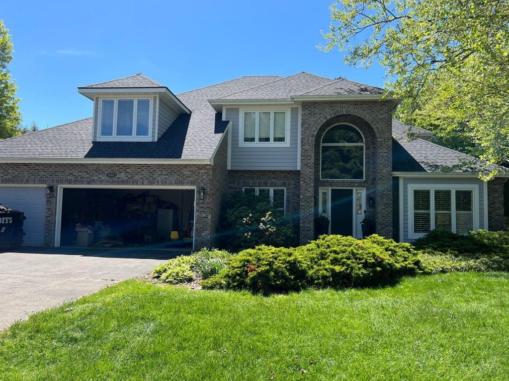 Photo Gallery - CW Roofing